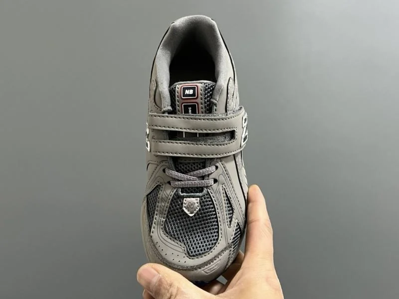Legit NEW BALANCE SHOES