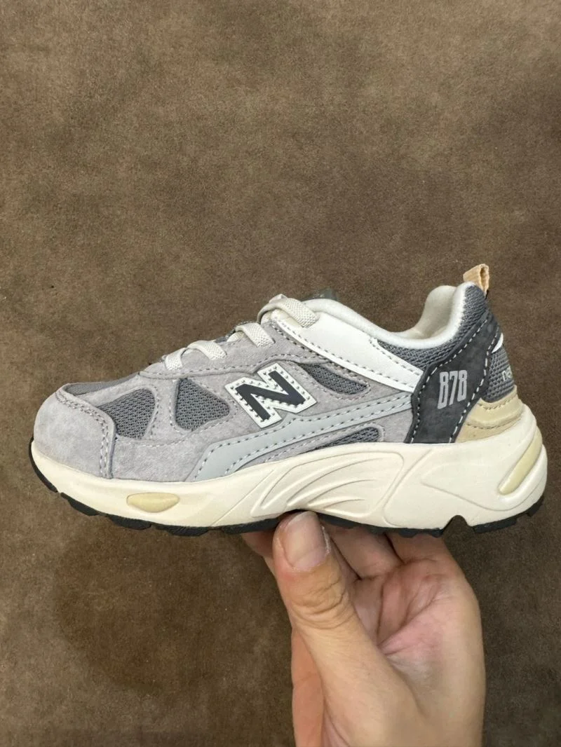 High fidelity NEW BALANCE SHOES