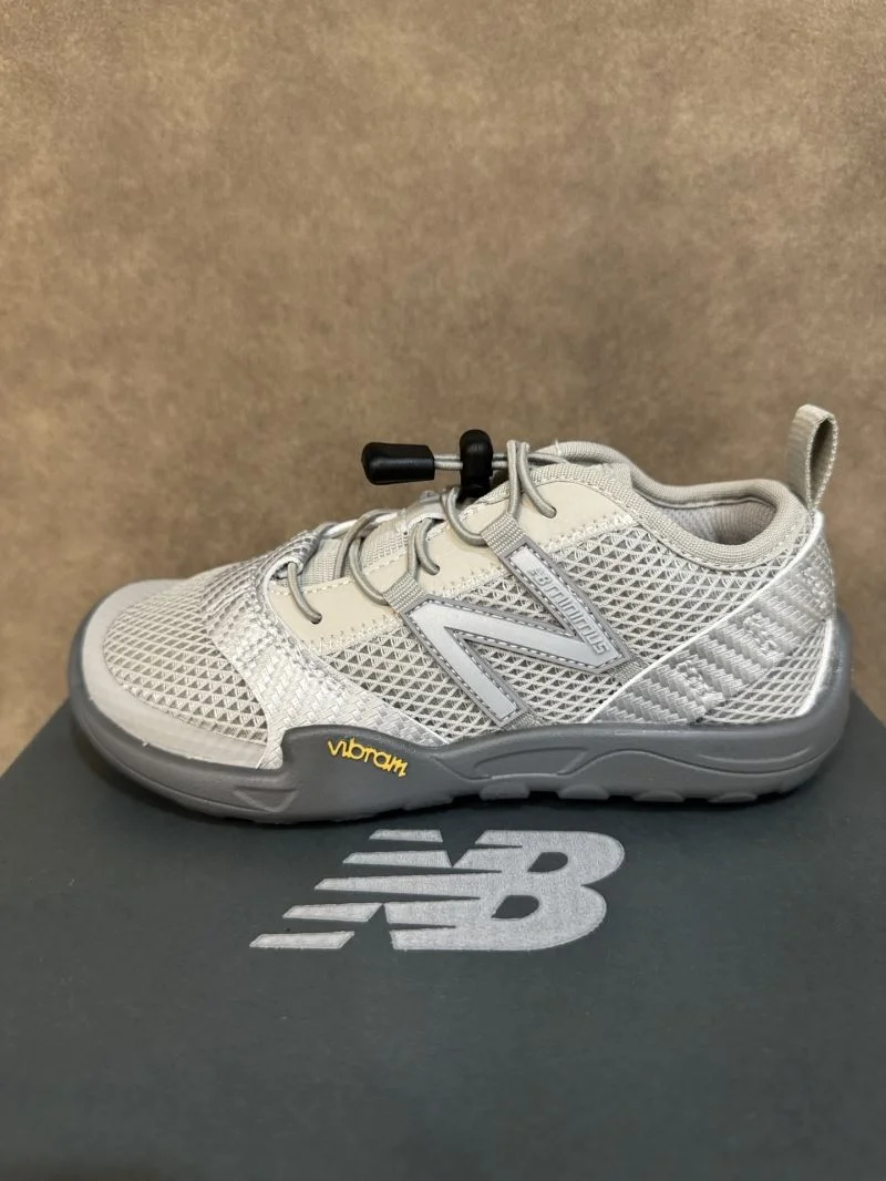 NEW BALANCE SHOES