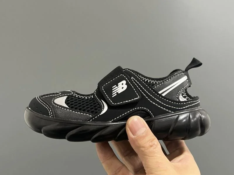 High fidelity NEW BALANCE SHOES