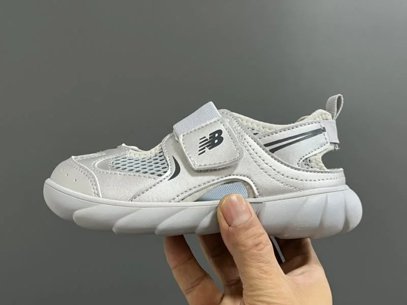 Official NEW BALANCE SHOES