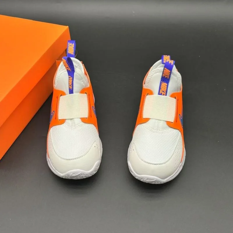 Indistinguishable NIKE SHOES