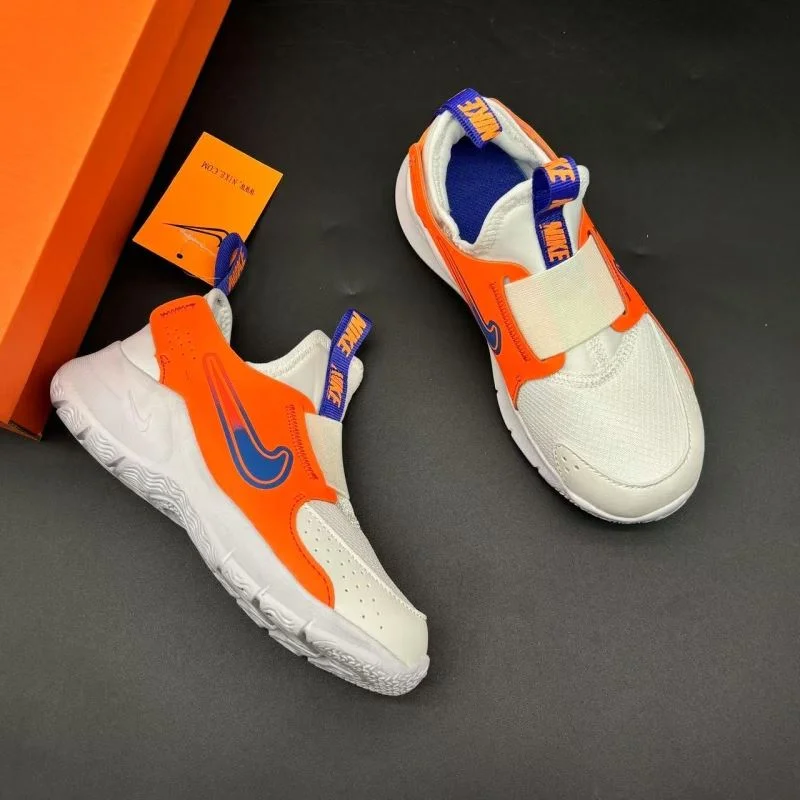 Indistinguishable NIKE SHOES