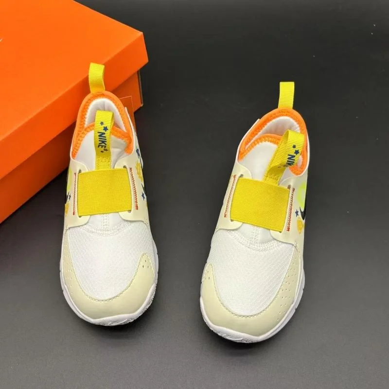 Top match NIKE SHOES