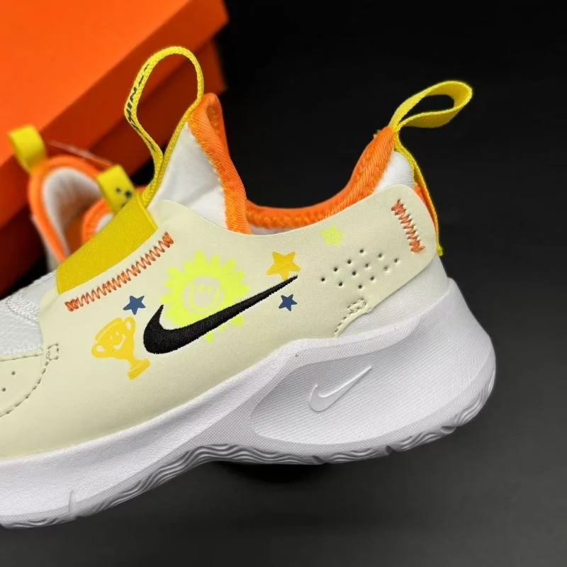 Top match NIKE SHOES