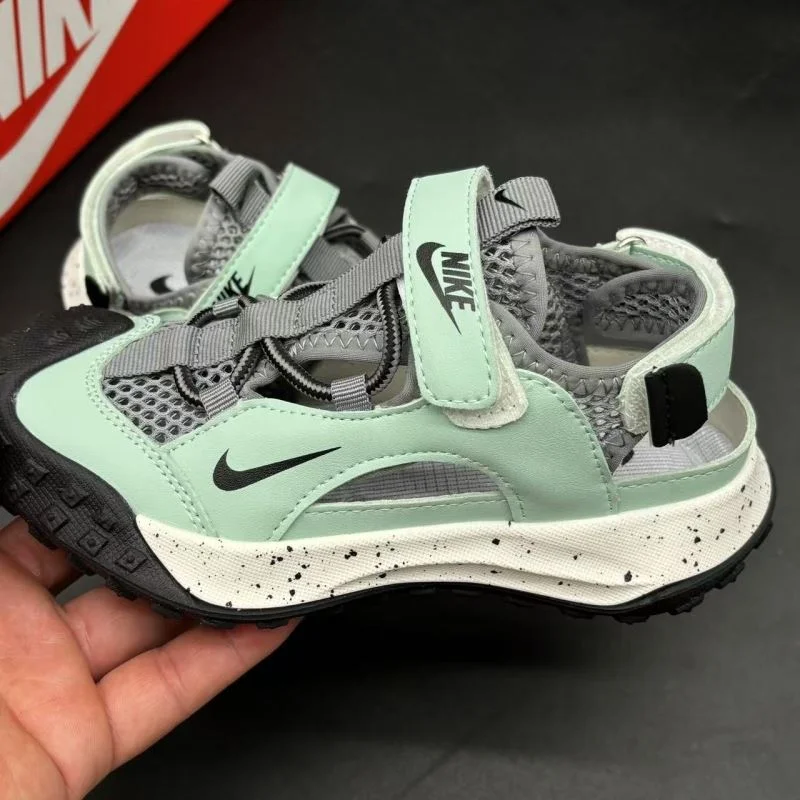 Brand-authenticated NIKE SHOES
