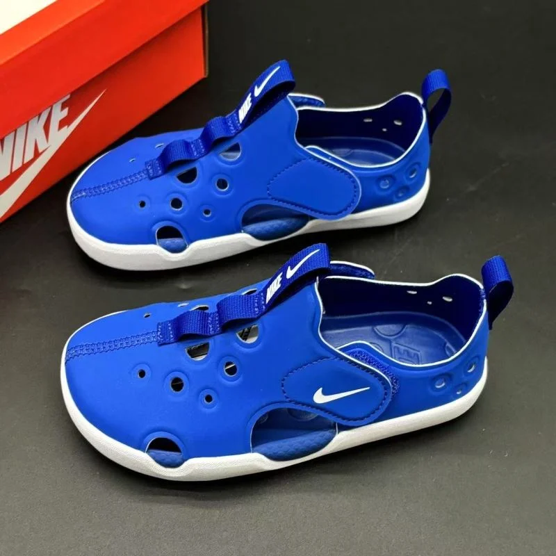 Top mirror NIKE SHOES