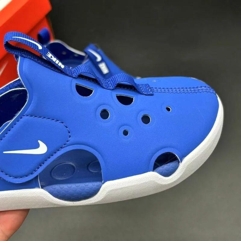Top mirror NIKE SHOES