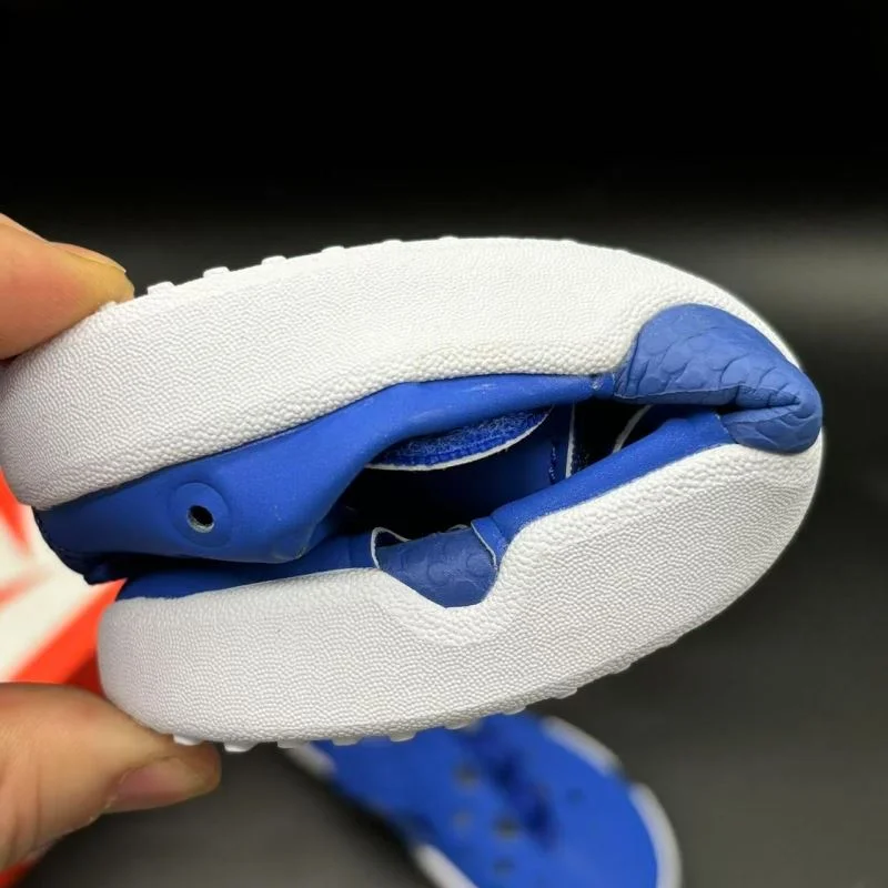 Top mirror NIKE SHOES