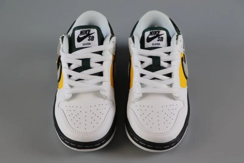 Discounted NIKE SHOES