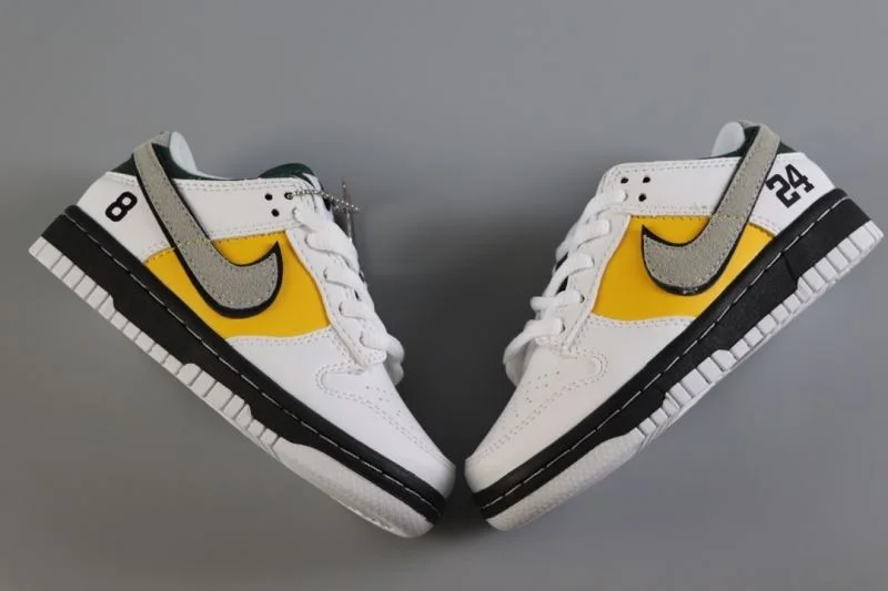 Discounted NIKE SHOES