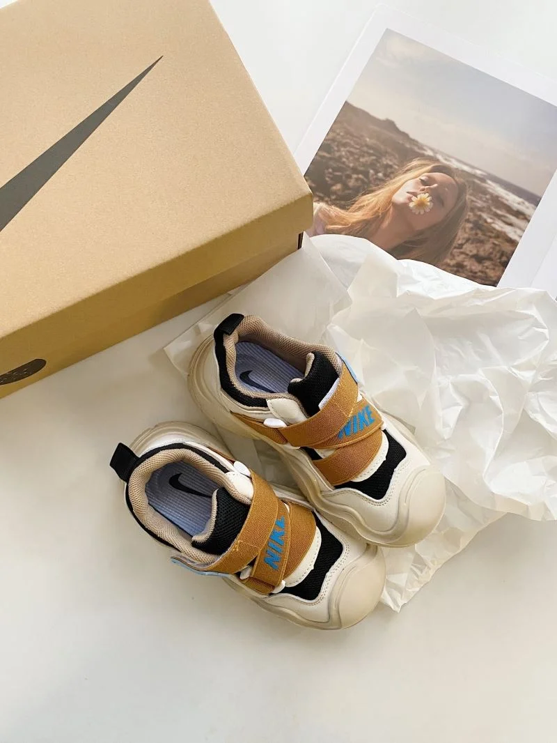 Factory-made NIKE SHOES
