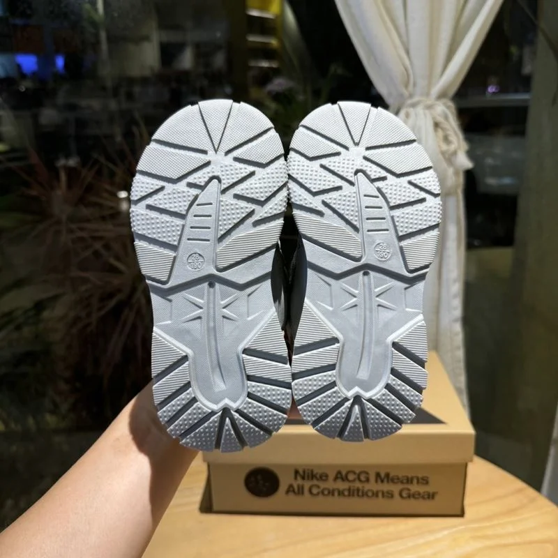 Authentic NIKE SHOES