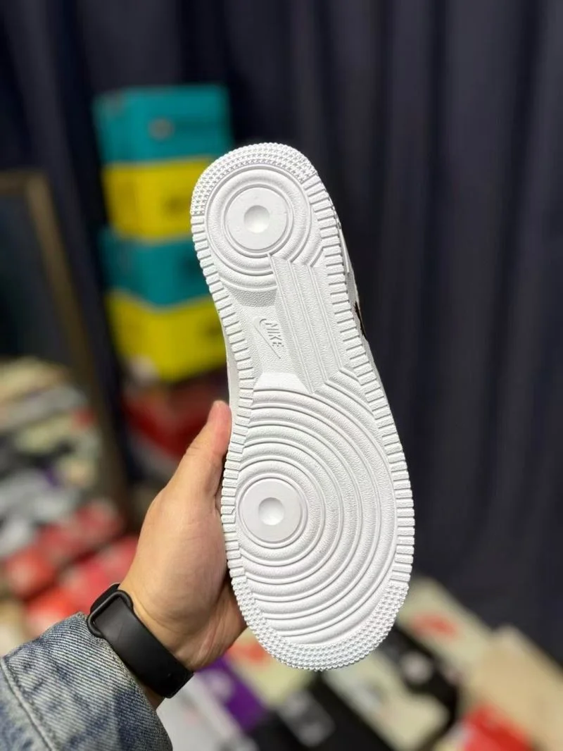 Authentic NIKE SHOES