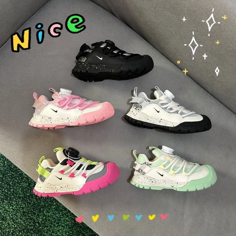 Indistinguishable NIKE SHOES