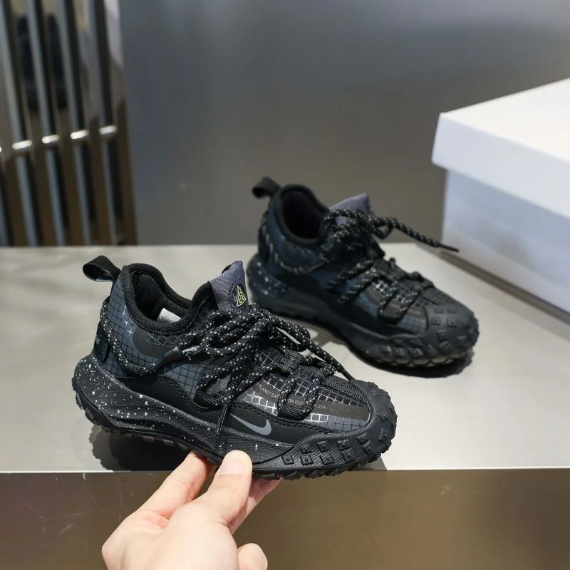 Discounted NIKE SHOES