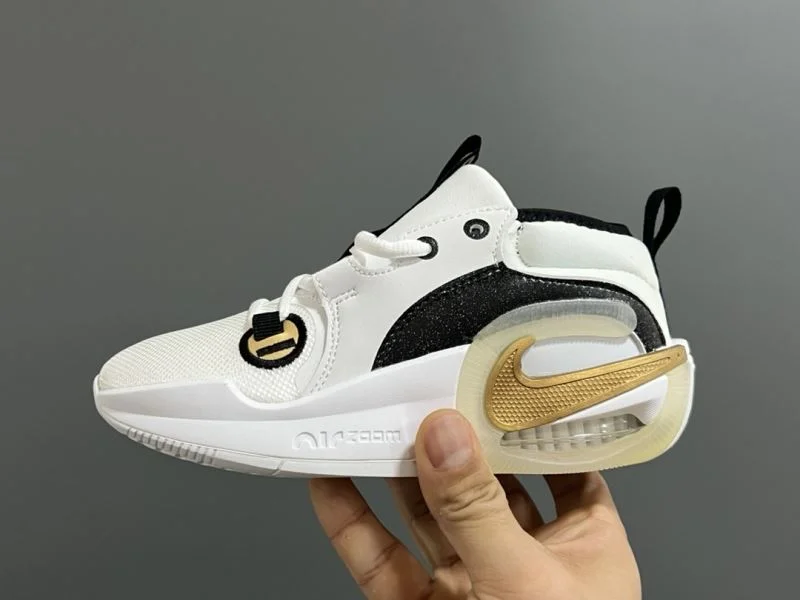 Discounted NIKE SHOES
