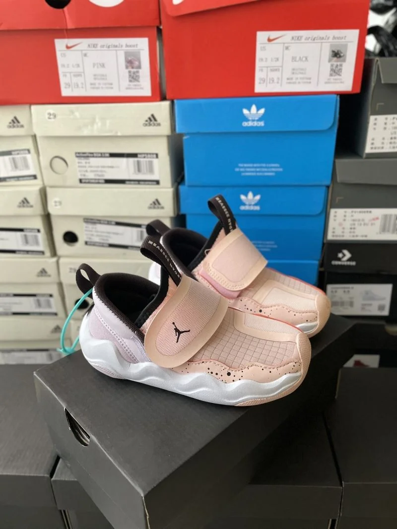 Precise copy NIKE SHOES