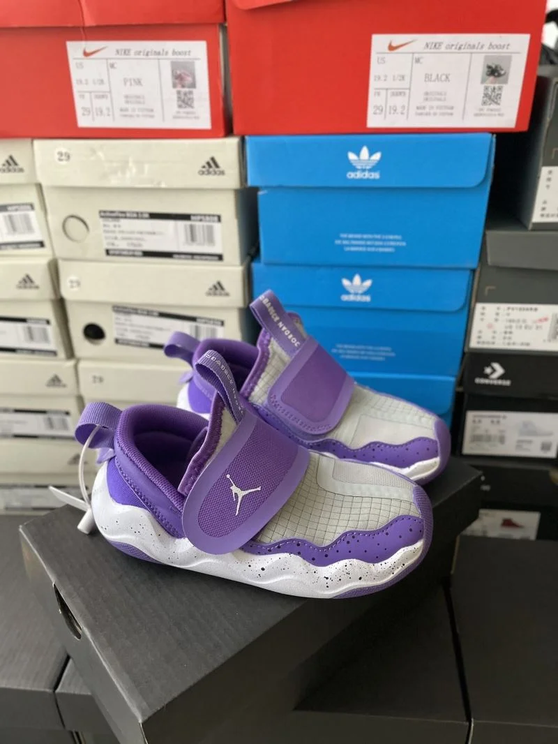 Precise copy NIKE SHOES