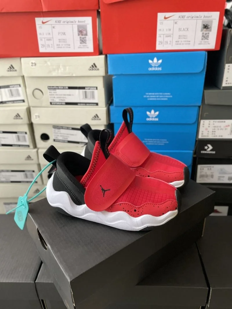 Precise copy NIKE SHOES