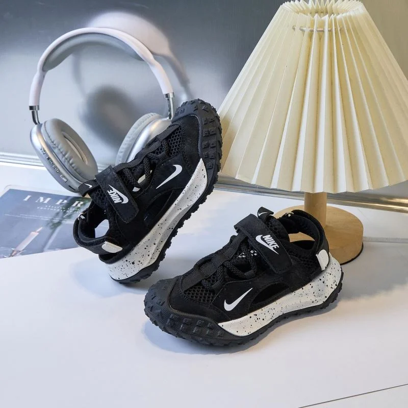 High fidelity NIKE SHOES