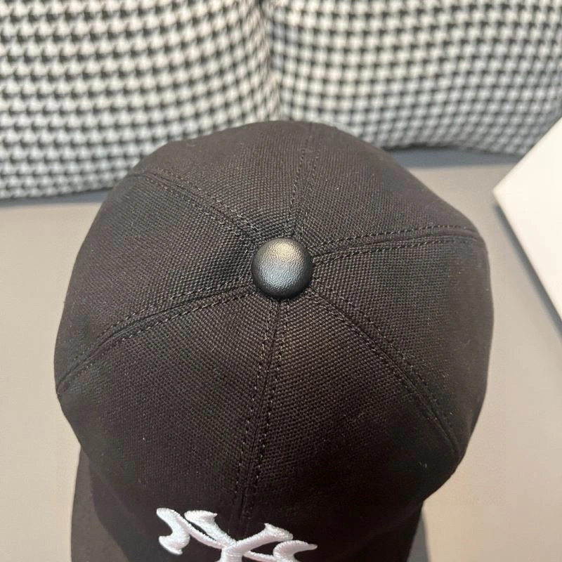 Accurate model NY Caps