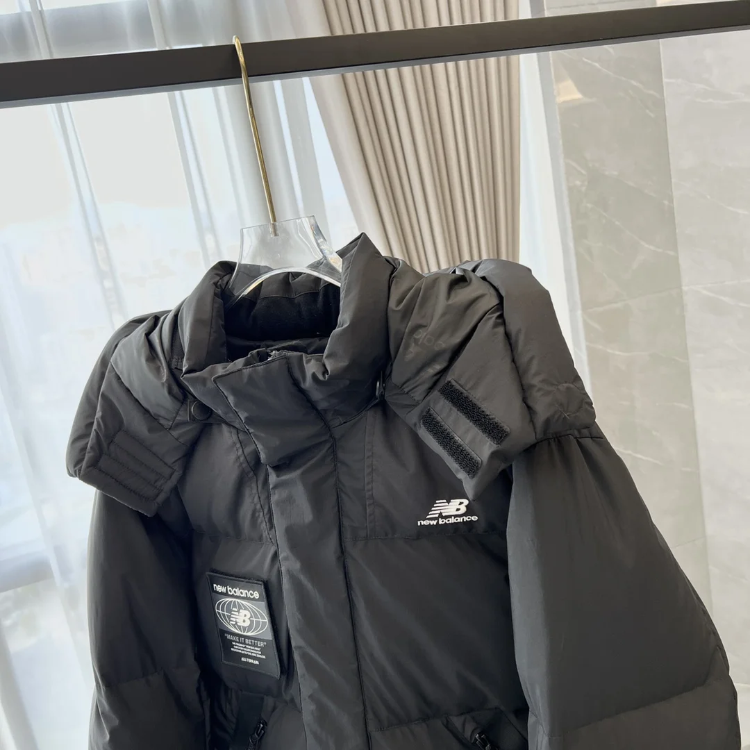 Top mirror New Balance Down Jackets