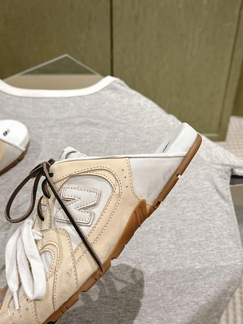 1:1 copy New Balance Sandals