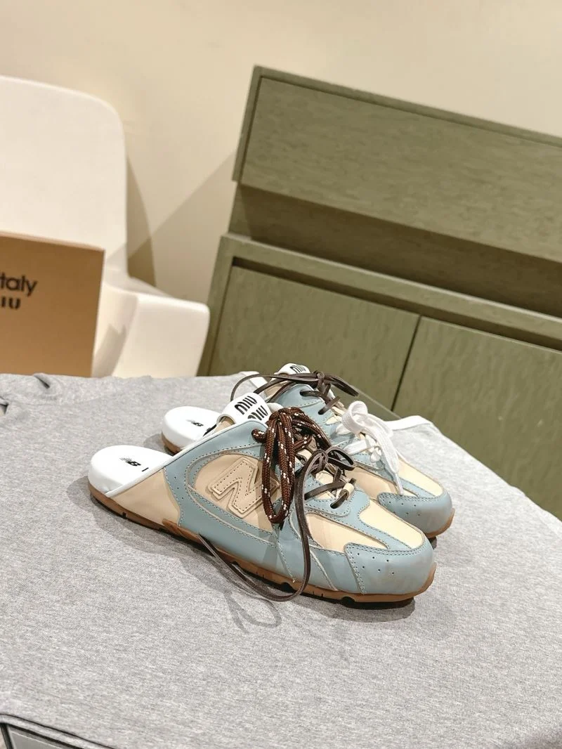 Precise copy New Balance Sandals