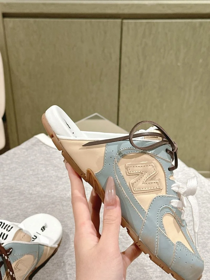 Precise copy New Balance Sandals