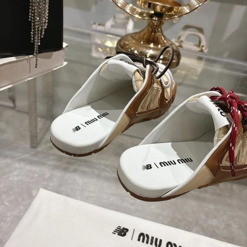 Precise copy New Balance Sandals