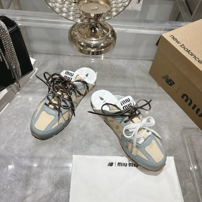 Precise copy New Balance Sandals