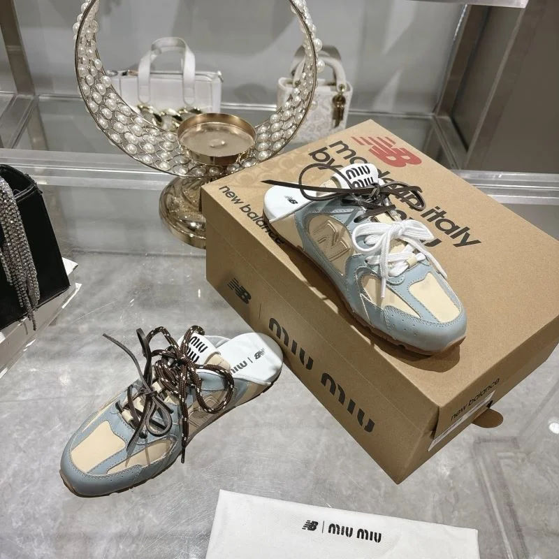Precise copy New Balance Sandals