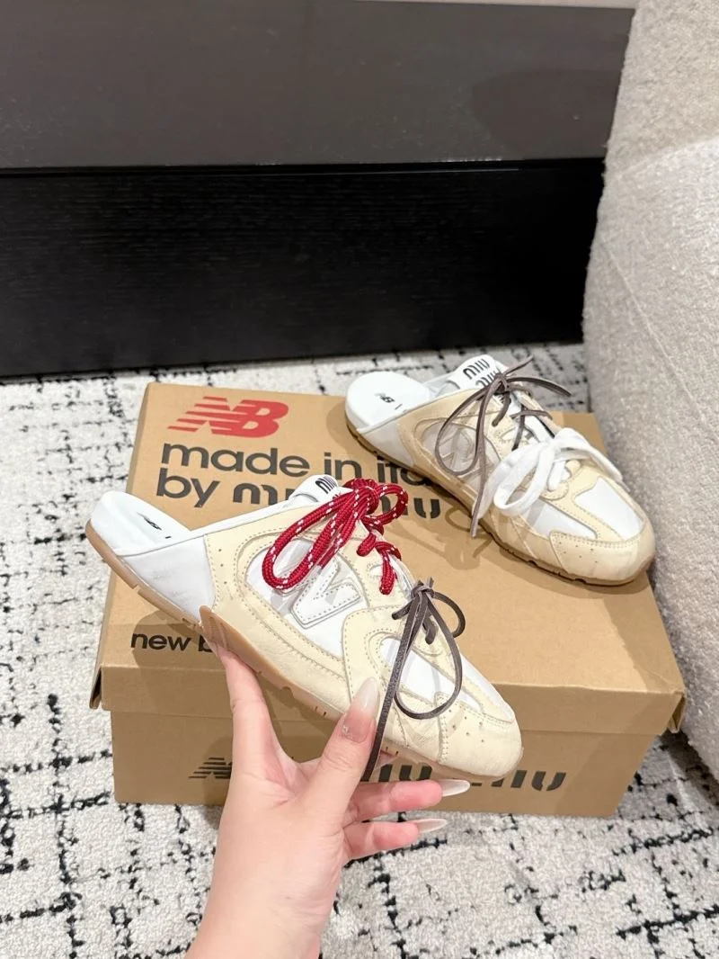 Low-cost New Balance Sandals