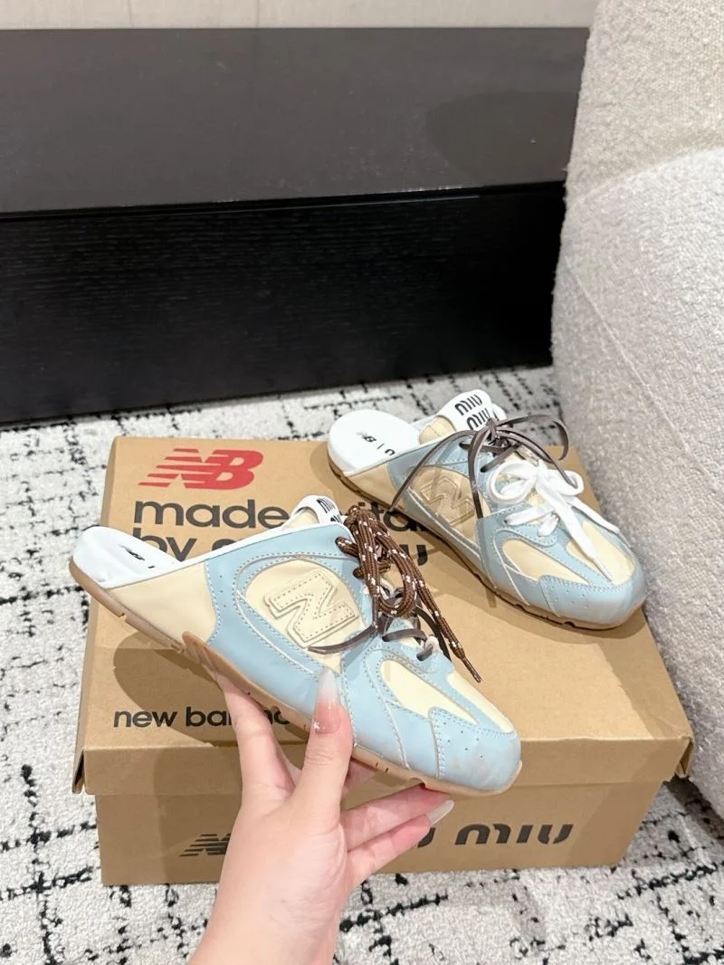 High accuracy New Balance Sandals