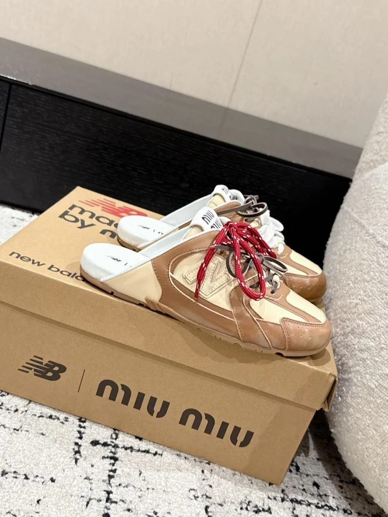 Accurate model New Balance Sandals