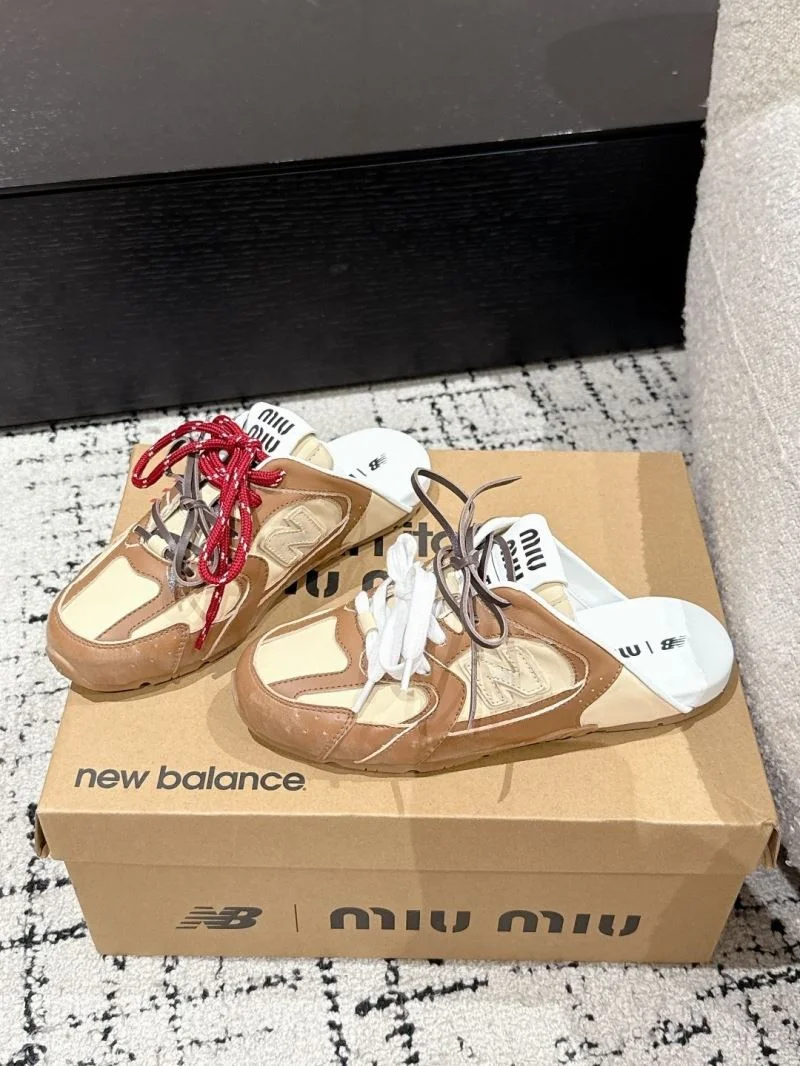 Accurate model New Balance Sandals