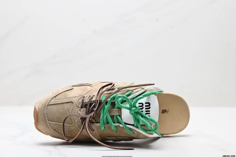 High fidelity New Balance Sandals