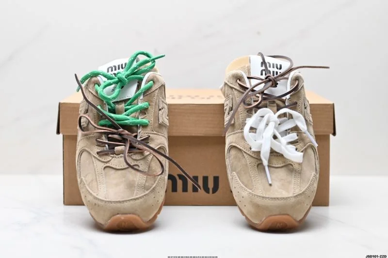 High fidelity New Balance Sandals
