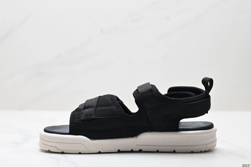 Cut-rate New Balance Sandals