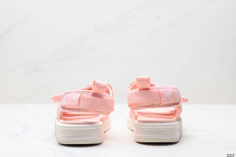 Low-cost New Balance Sandals