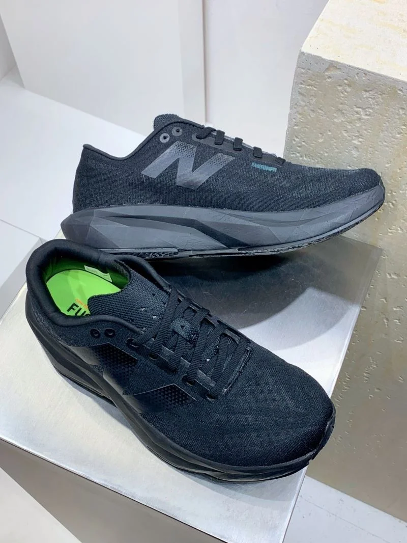 Accurate model New Balance Shoes