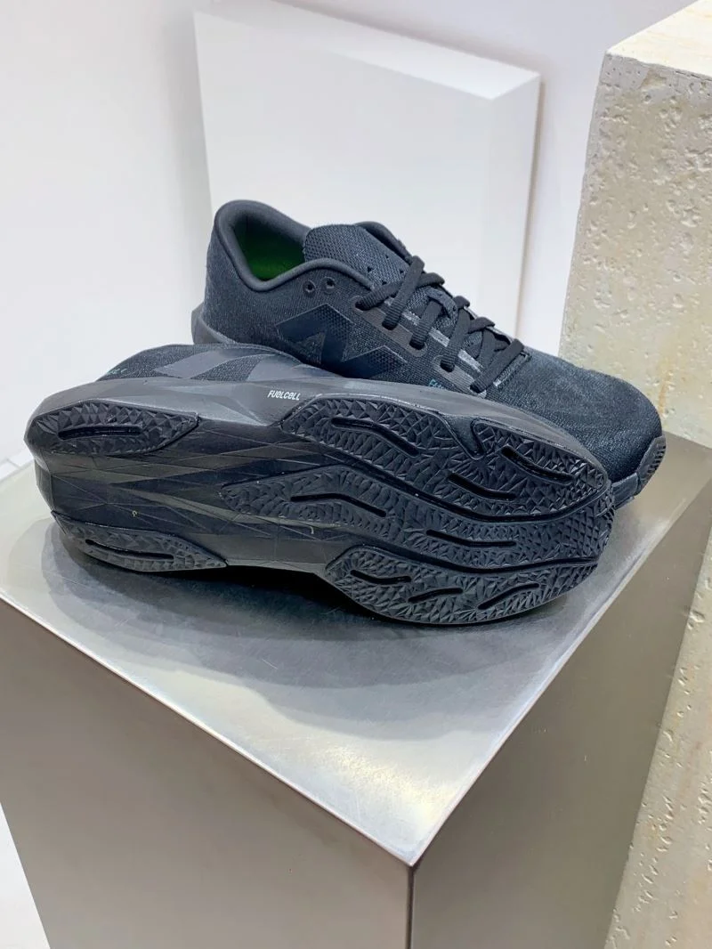 Accurate model New Balance Shoes