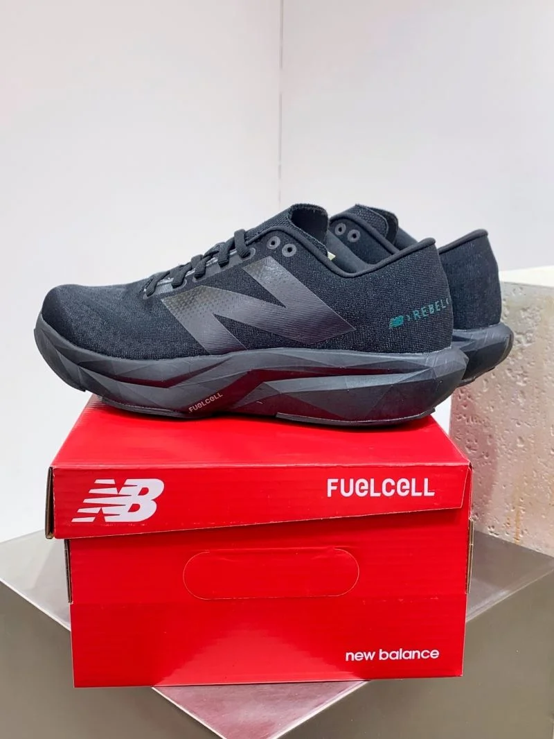 Accurate model New Balance Shoes