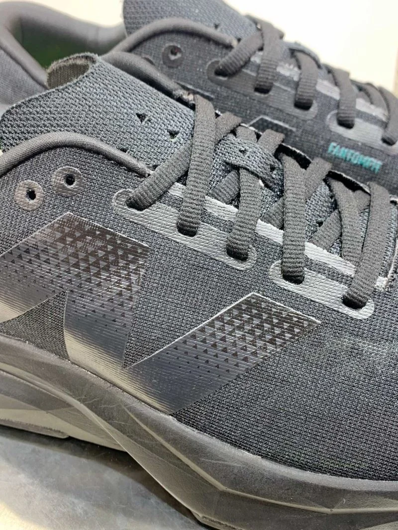 Accurate model New Balance Shoes