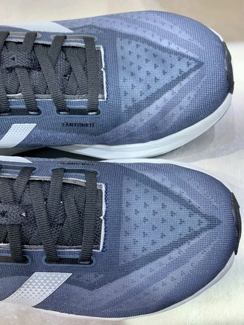 Discounted New Balance Shoes