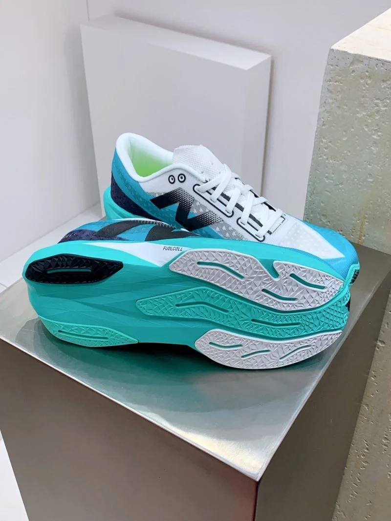 Factory-made New Balance Shoes