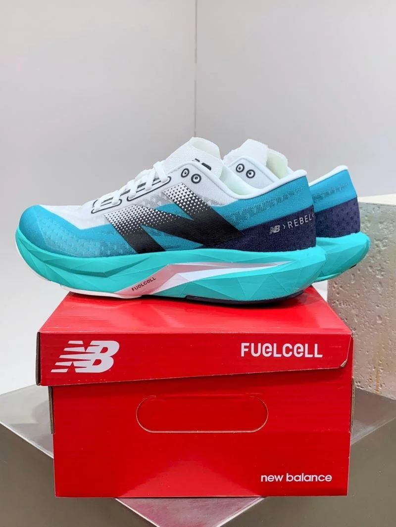 Factory-made New Balance Shoes