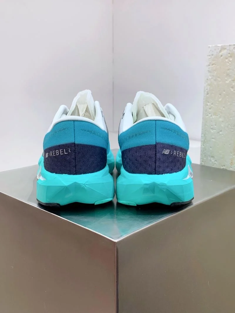 Factory-made New Balance Shoes