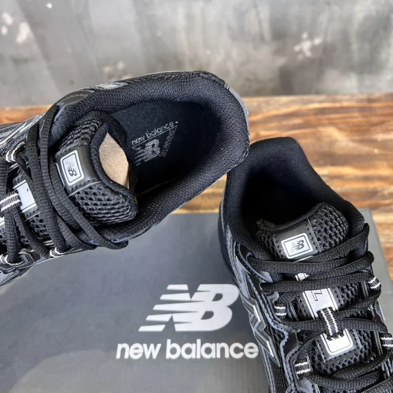Precise copy New Balance Shoes